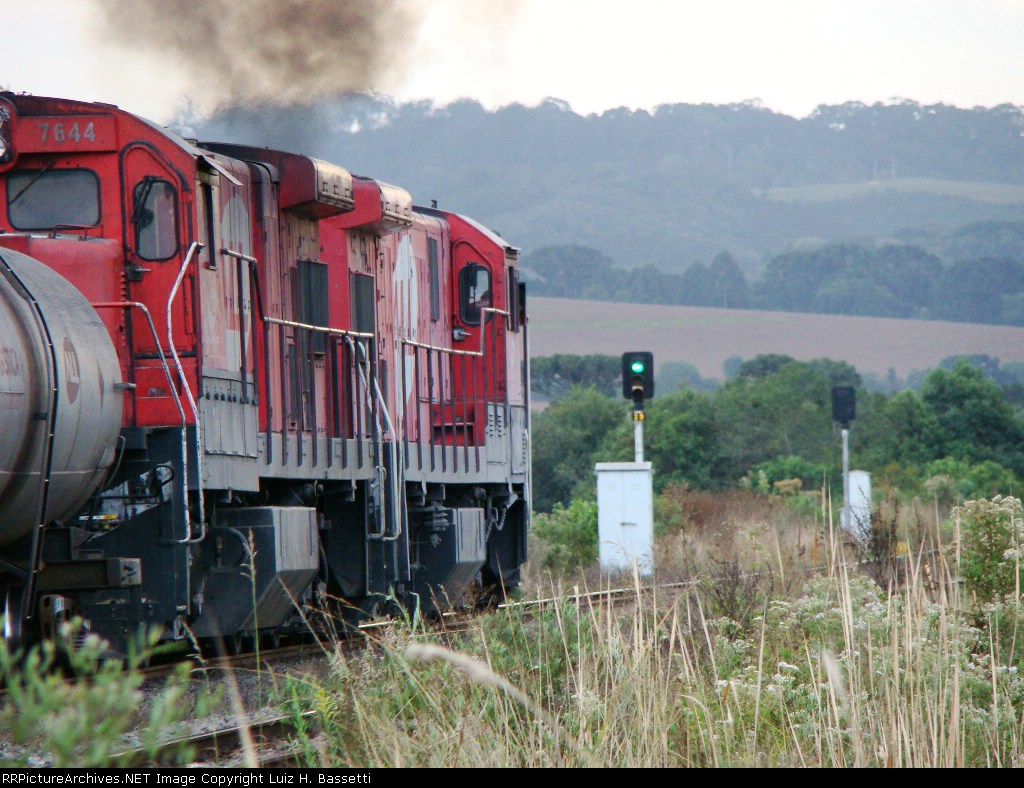 C30-7 7644 / BALSA NOVA YARD